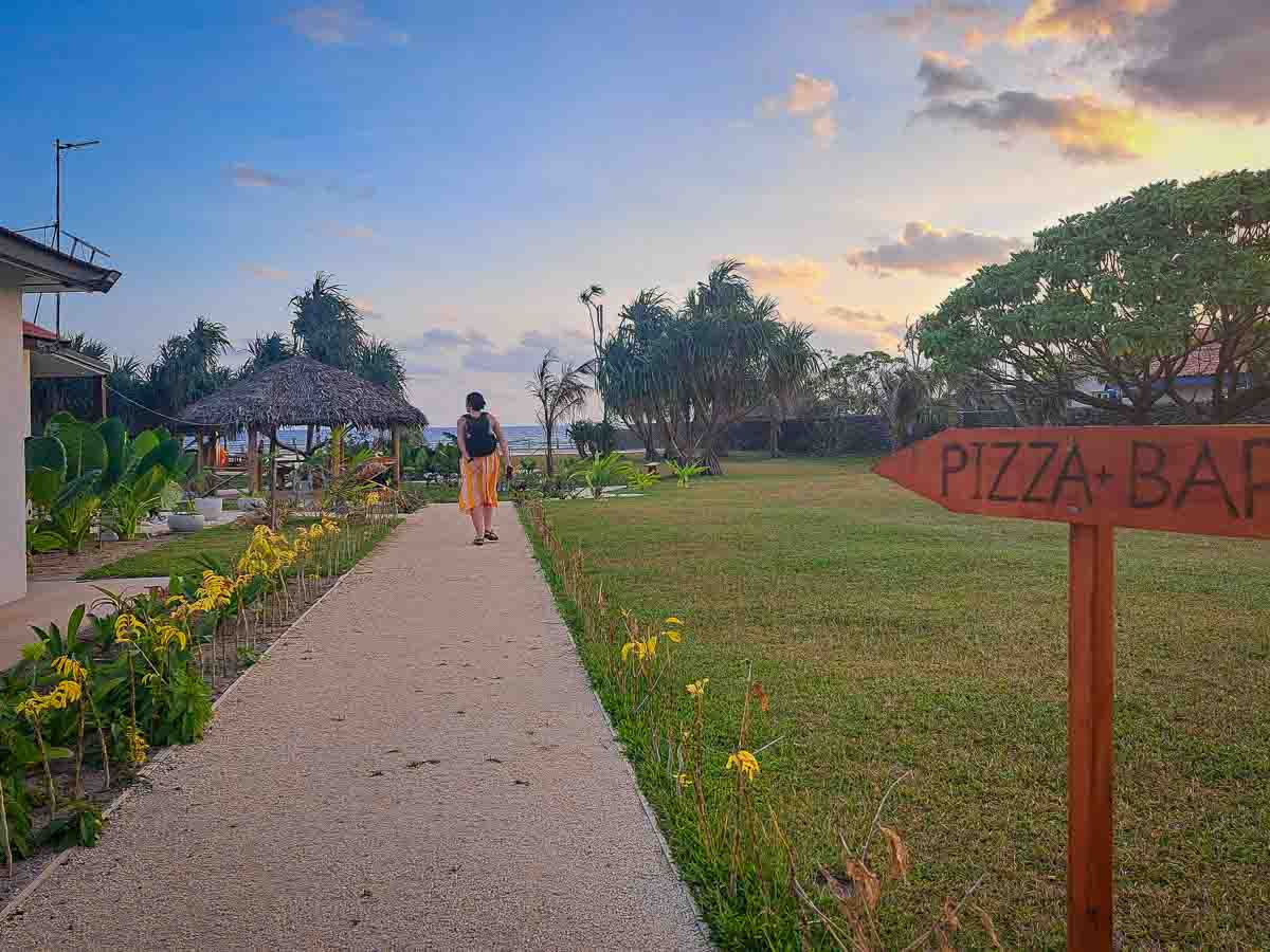 7 Best Places To Eat In Port Vila, Vanuatu - Tristan Balme