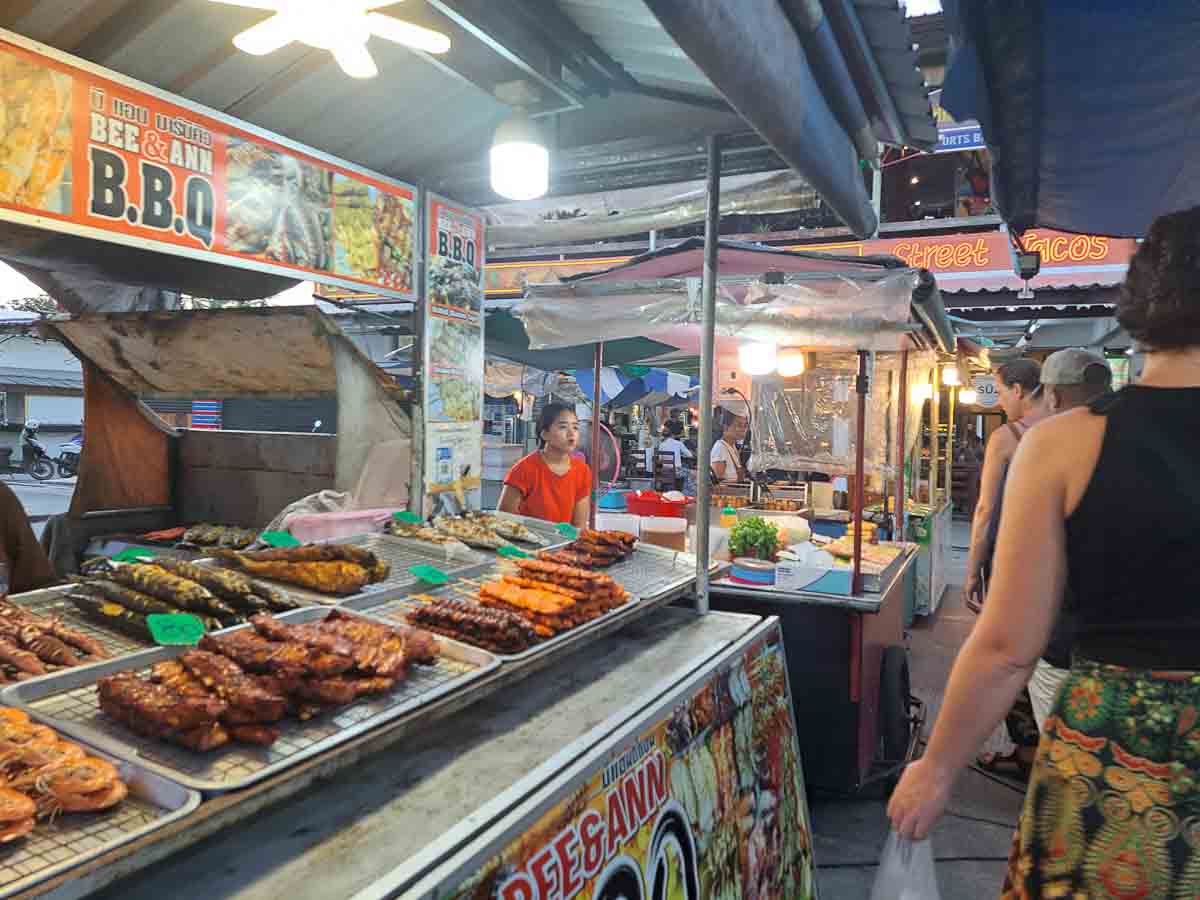 Best Places to Eat in Koh Phangan | + Must Try Dishes! - Tristan Balme